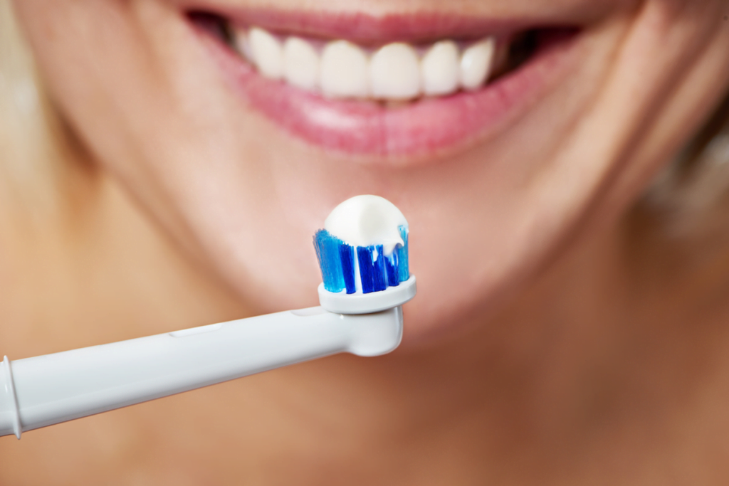 This is the Proper Tooth Brushing Technique You Should be Using